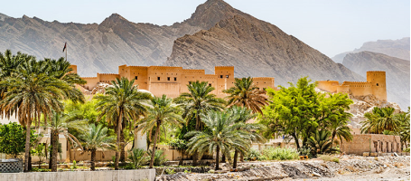 Oman Rundreisen | Muscat, Wahiba Sands & mystische Oasen